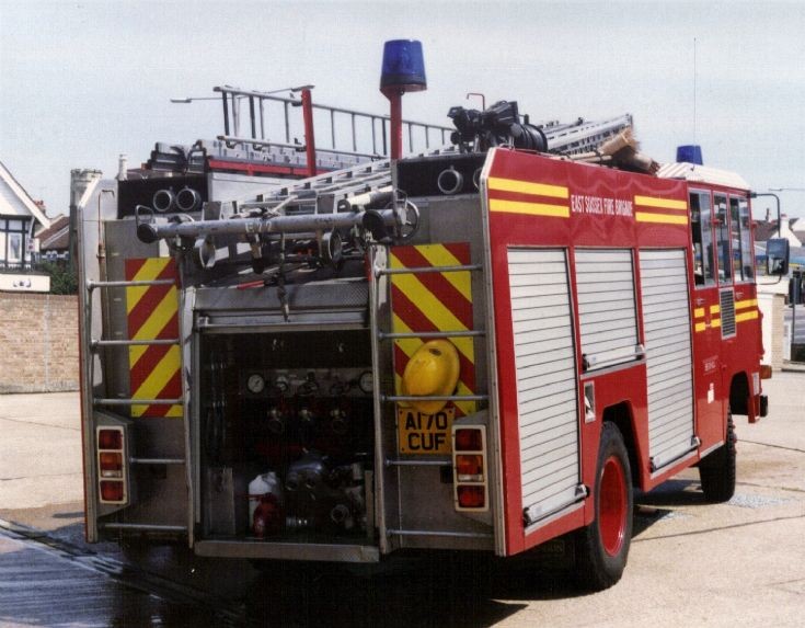 Fire Engines Photos - ESFB Bedford WrL A170CUF rear