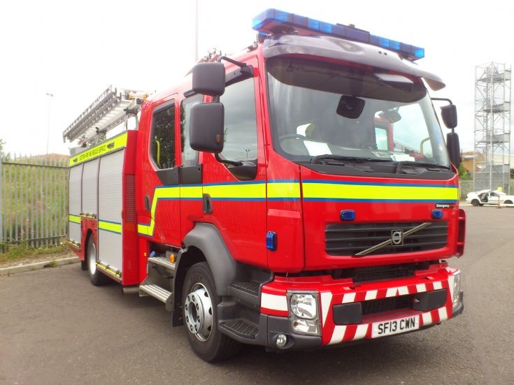 Scottish FRS Volvo SF13CWN