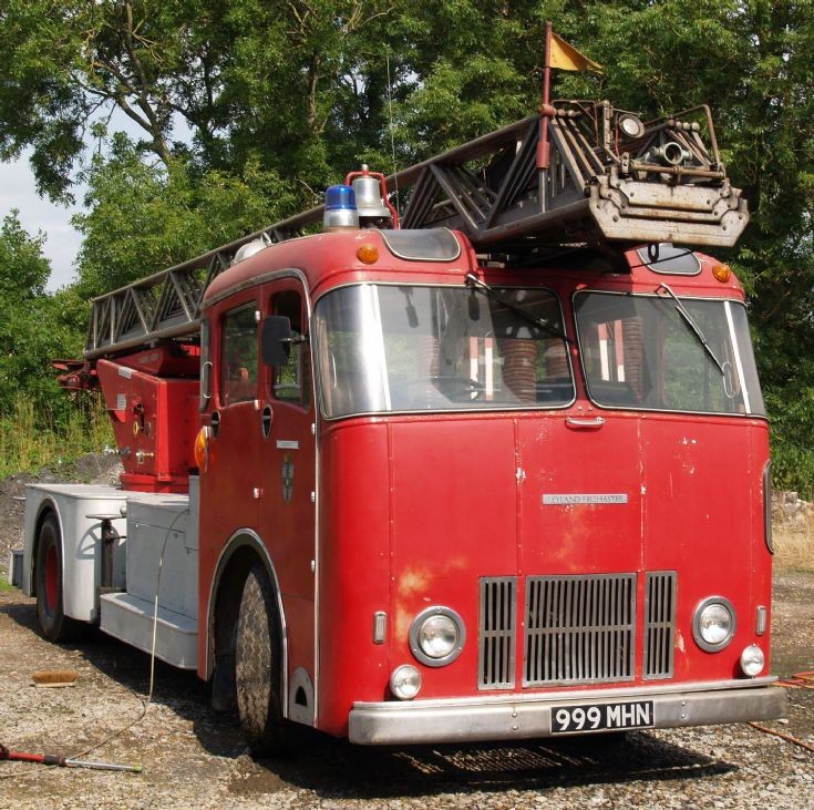 Fire Engines Photos - 1960 Leyland Firemaster TL