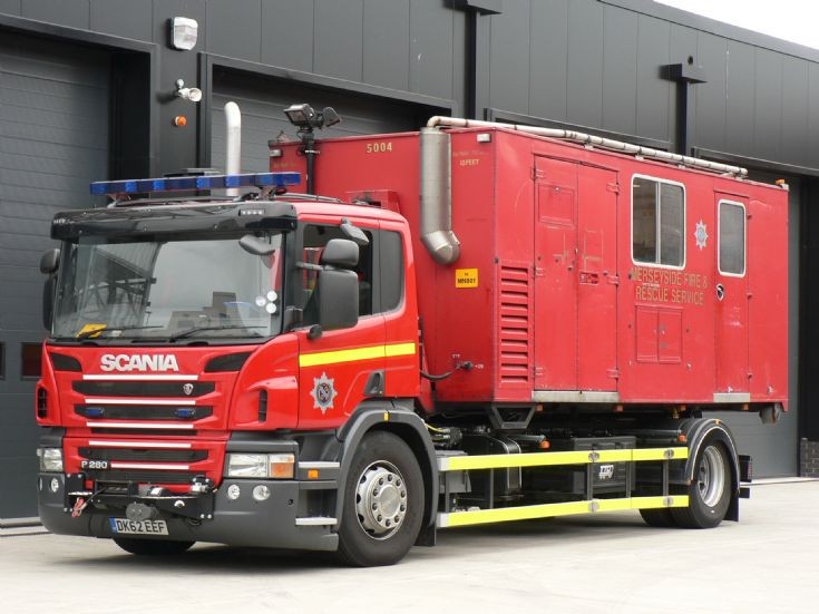 Fire Engines Photos - Merseyside Fire & Rescue - BA Support Unit