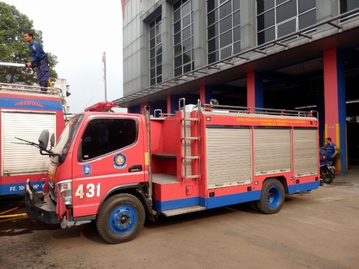 Fire Engines Photos - Mitsubishi - Jakarta