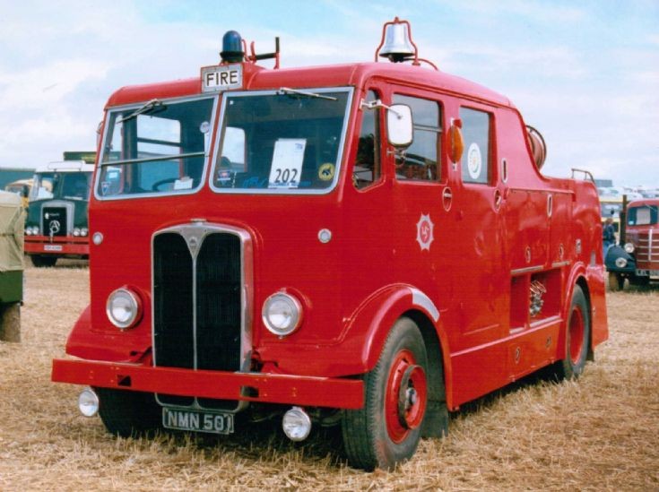 Fire Engines Photos - 1951 AEC Regent Pump/Escape (NMN 50)