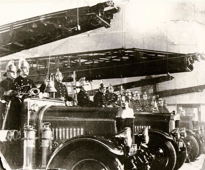 Fire Engines Photos - Plaistow Fire Station 1920s West Ham Fire Brigade