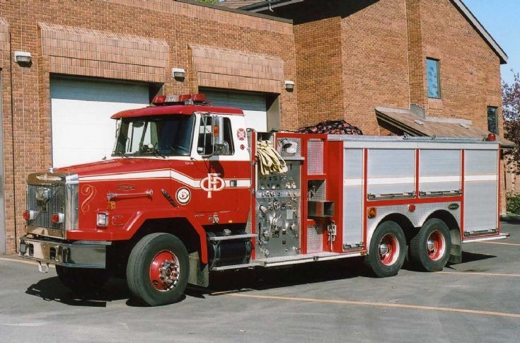 Fire Engines Photos - Calgary Fire Dept. Superior