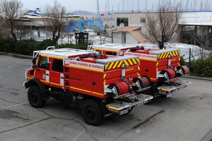 Fire Engines Photos - BMPM: CCFM