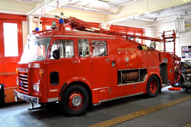 Fire Engines Photos - 1971 Dennis at LFB Museum