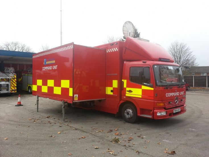 Fire Engines Photos - New Cheshire Command Unit