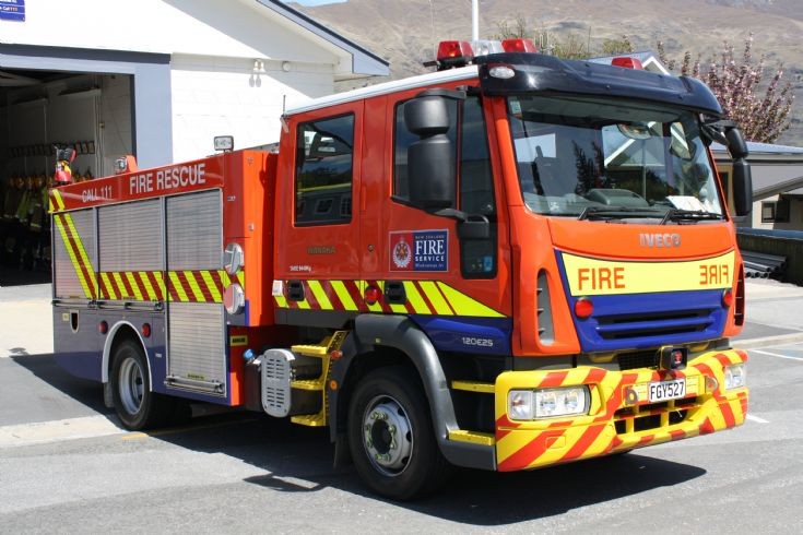 Fire Engines Photos - New Zealand Iveco