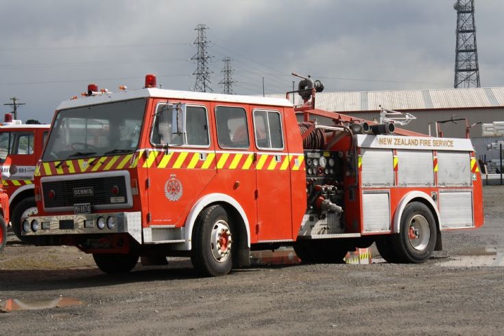 Fire Engines Photos - New Zealand Dennis