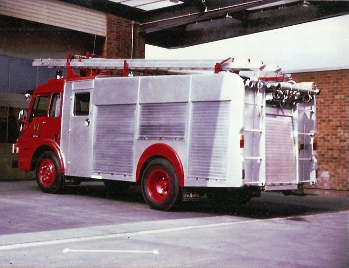 Fire Engines Photos - Dodge K series WrL Shropshire