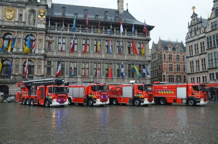 Fire Engines Photos - Presentation fire brigade Antwerpen