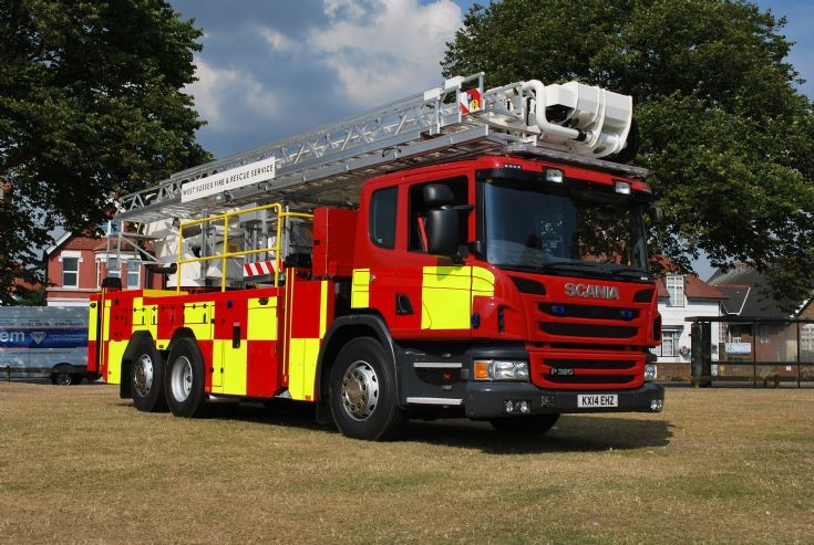 Fire Engines Photos - 2014 Scania P320 ALP