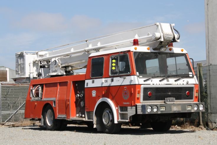 Fire Engines Photos - New Zealand ERF