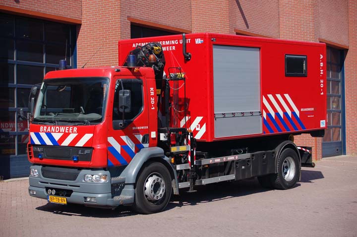 Fire Engines Photos - Brandweer Rotterdam Prime mover DAF LF