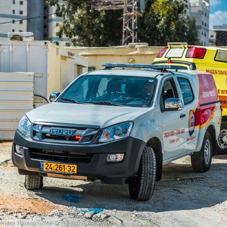 Fire Engines Photos - Shift commander's vehicle from Petah Tikva, Israel