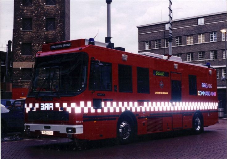 Fire Engines Photos - LFB HQ BCU1