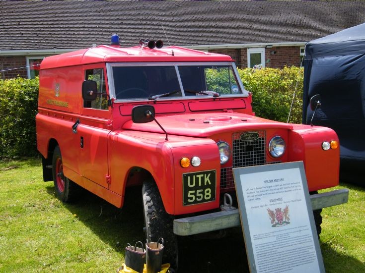 UTK558 Land Rover 109 L4T Dorset
