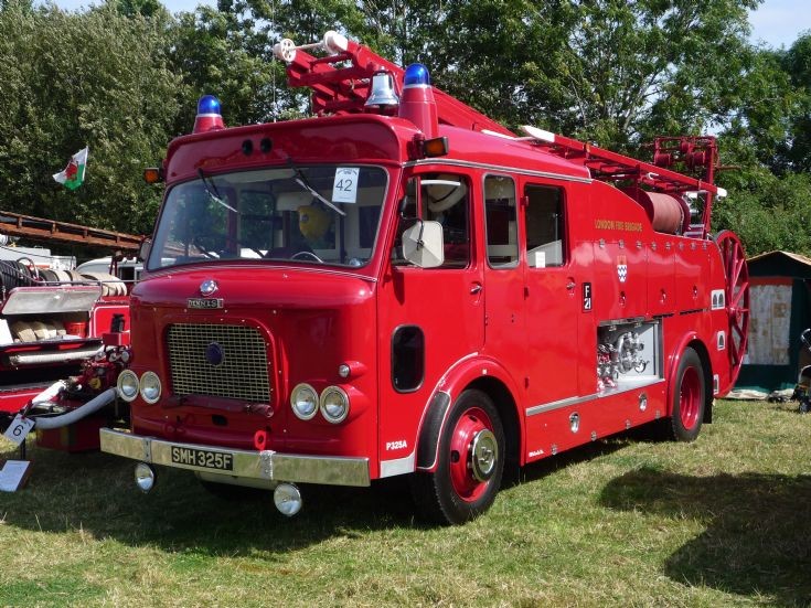Fire Engines Photos - ex LFB Dennis F106 at Odiham 2015