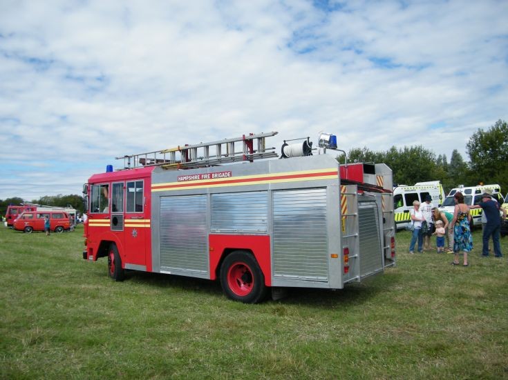 Bedford TKG/HCB Angus WrT