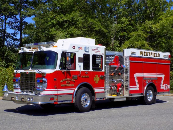Fire Engines Photos - Westfield Engine 2