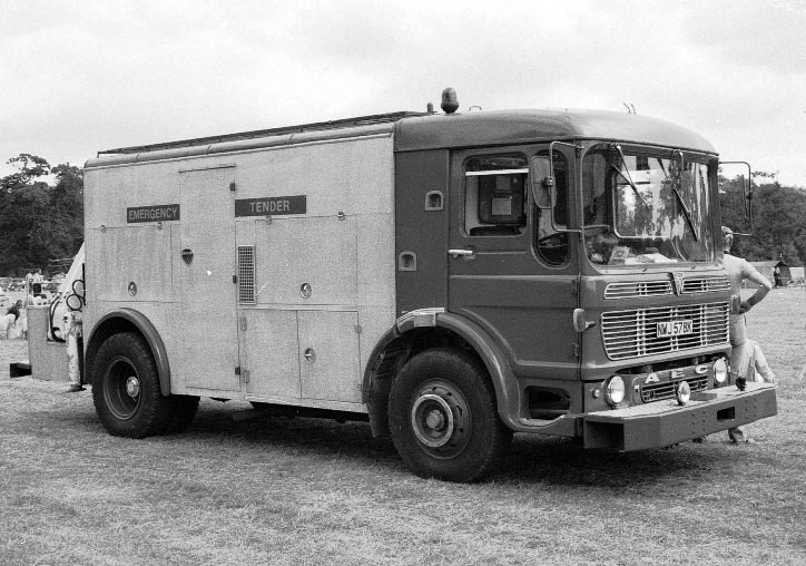 Fire Engines Photos - AEC/HCB Angus ET Sheffield FB NWJ578K
