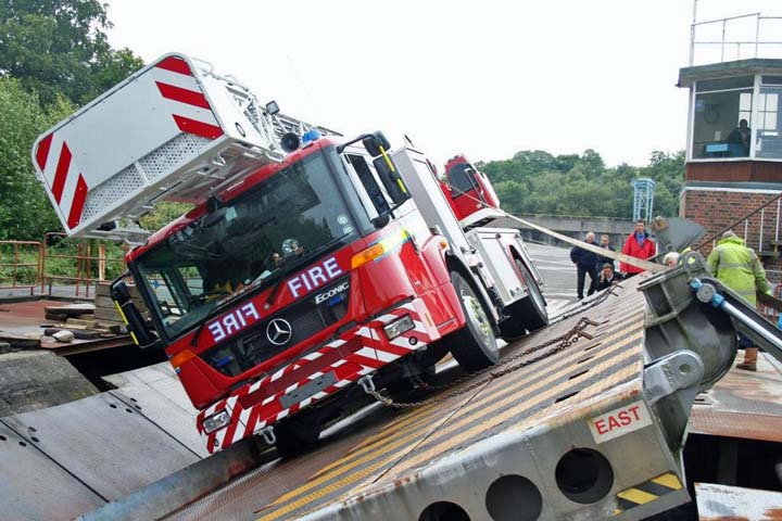 Fire Engines Photos - London Fire Brigade New TL being tested