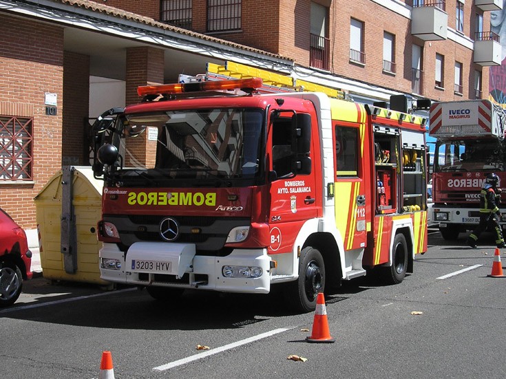Fire Engines Photos - Spain - Salamanca F. B. Mercedes Atego (2014)
