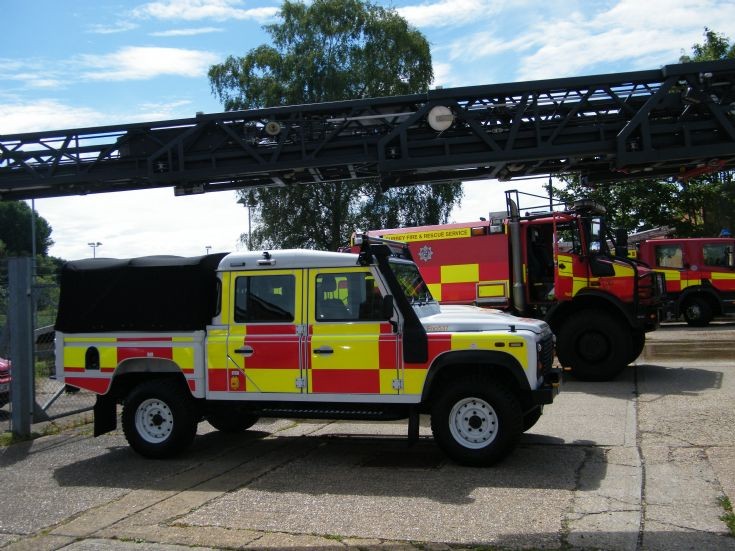 Surrey Land Rover Canvas Hood