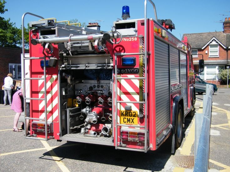 Fire Engines Photos - Volvo Saxon KR02 CMX Haslemere Surrey