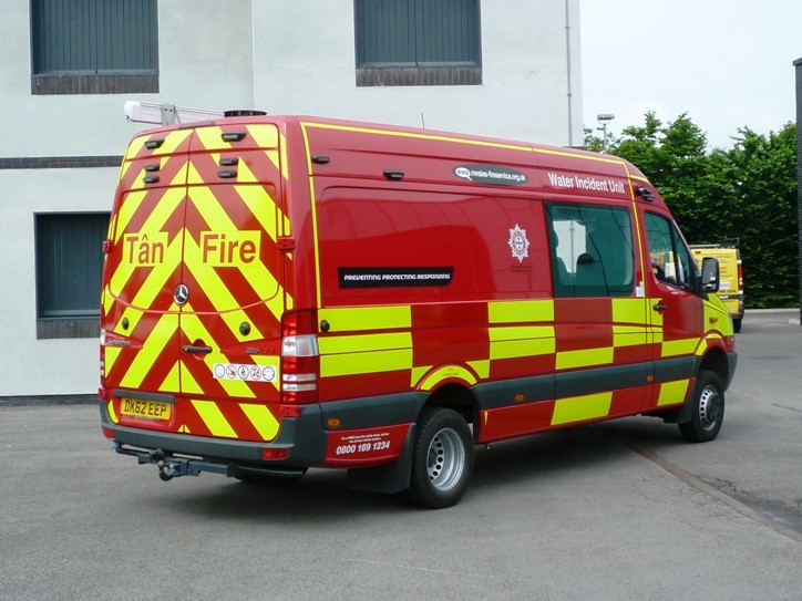 Mercedes Sprinter/ MacNeIllie DK62EEP Water Rescue