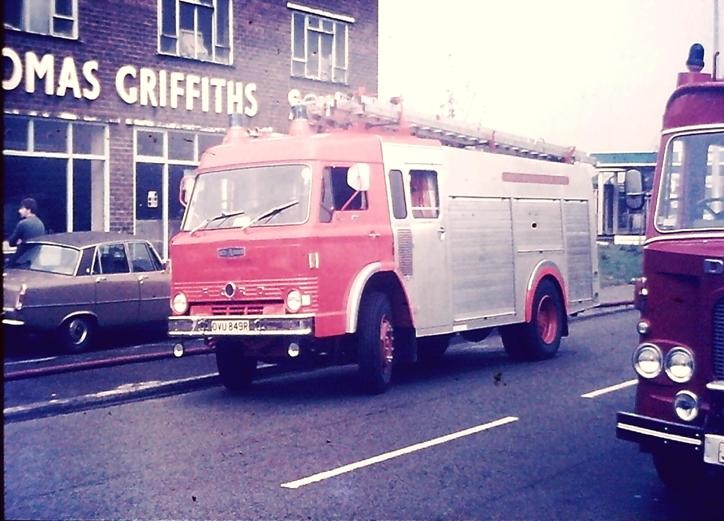 OVU849R Ford D1616/HCBA WrL Lancs