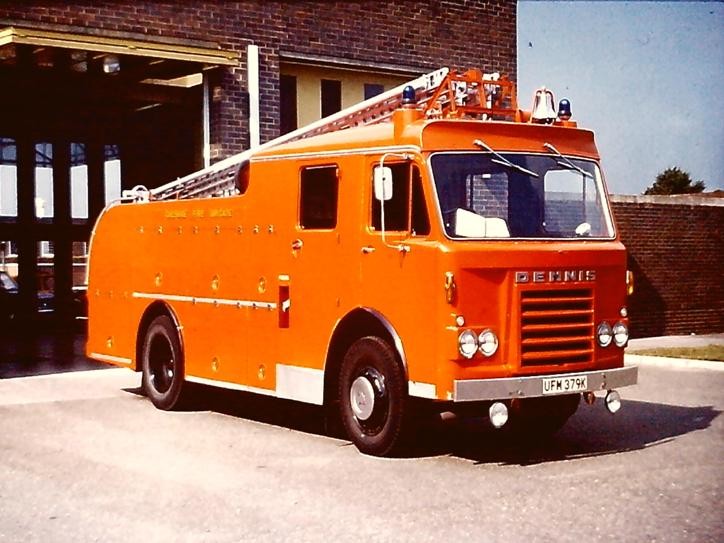 Fire Engines Photos - UFM379K Dennis F108 WrL Chester