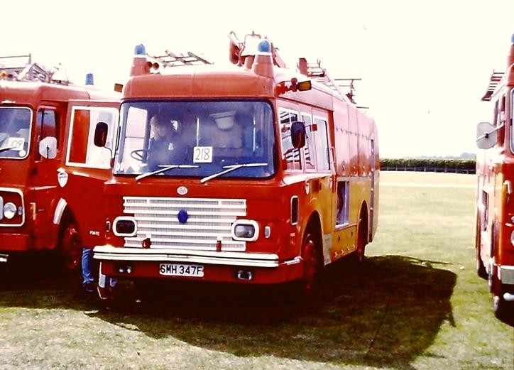 Fire Engines Photos - SMH347F ERF 84PFS/ HCBA DP London FB