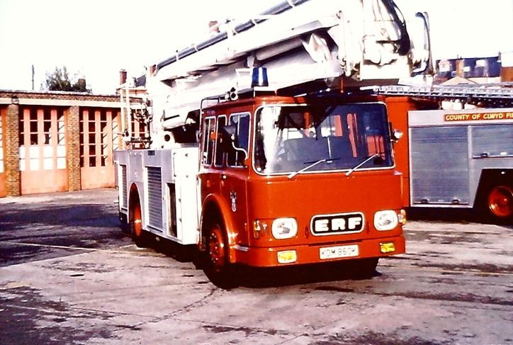 Fire Engines Photos - ERF/Jennings HP KDM860K Clwyd