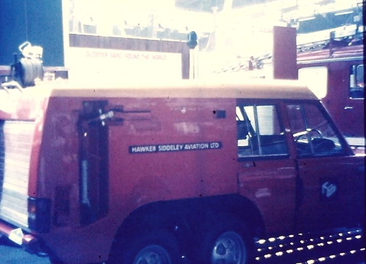 Fire Engines Photos - Range Rover Gloster Saro TACR2