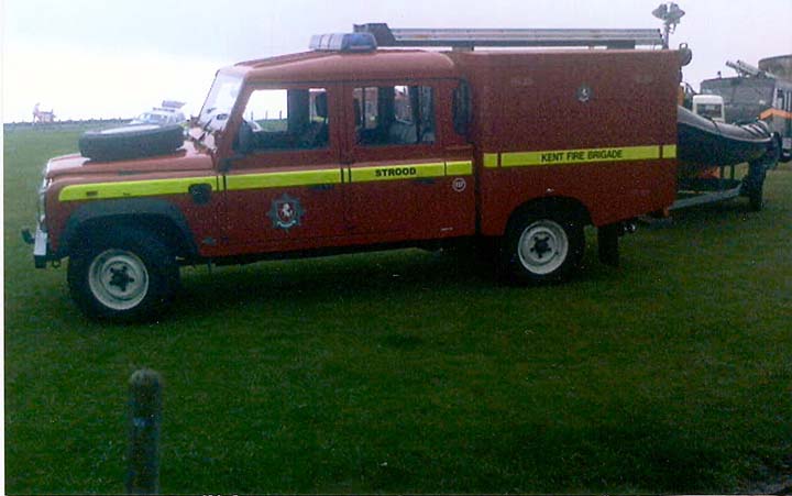 Kent Fire & Service Stroods Land Rover