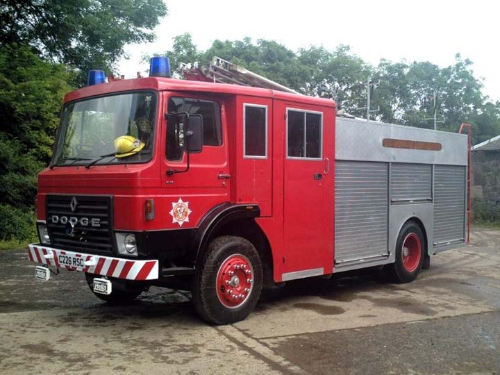 Fire Engines Photos - 1986 Dodge Commando G13