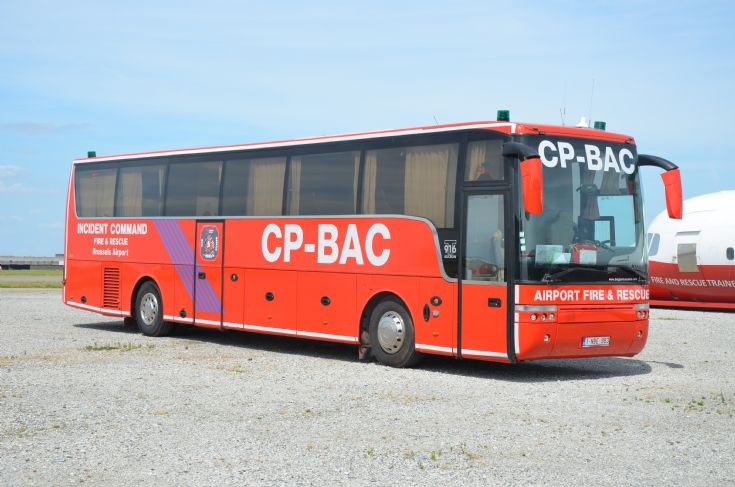 Command bus - built by Dias.