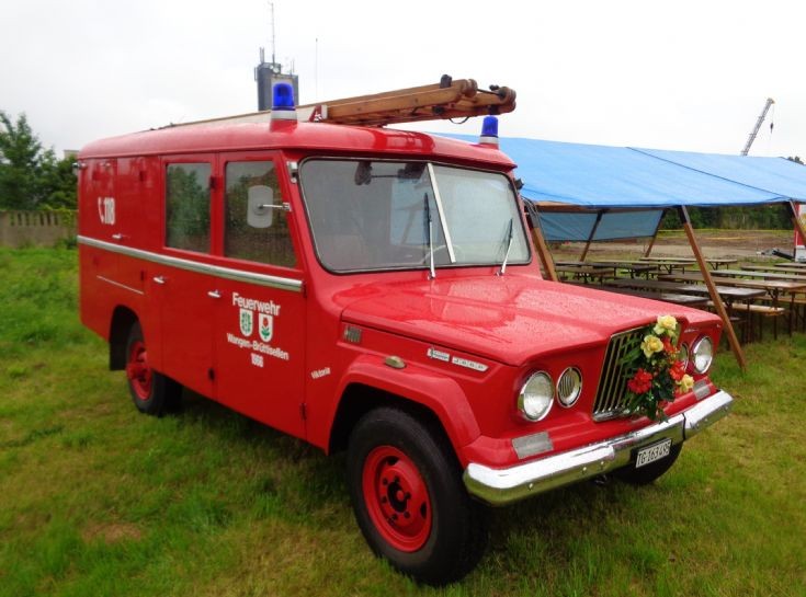 Fire Engines Photos - Jeep Small Alarm Van