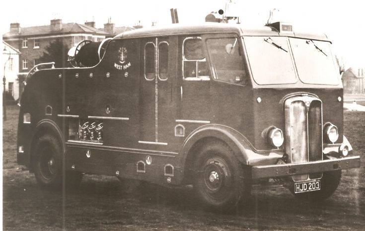 Fire Engines Photos - AEC Regent/Merryweather HJD203 DP West Ham
