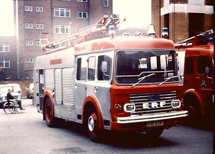 Fire Engines Photos - ERF 84PS HCBA PE DAE621K Bristol