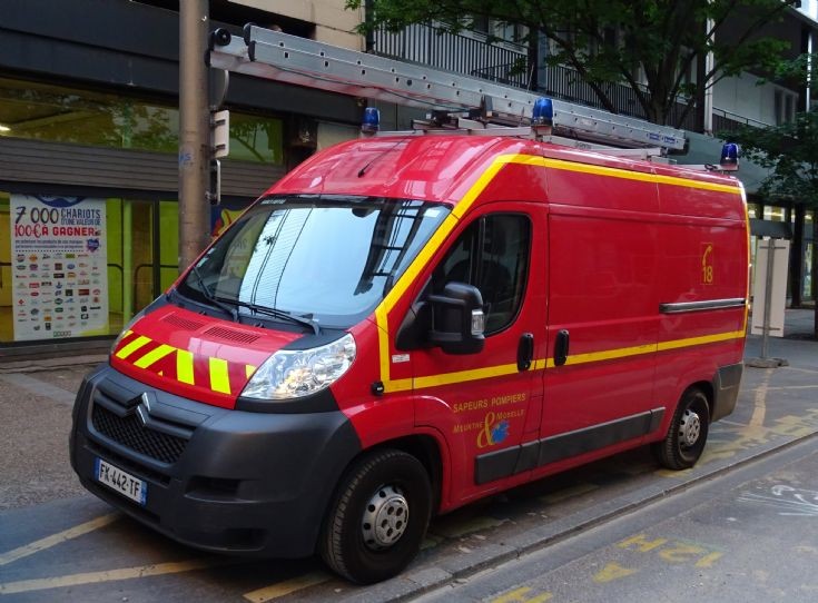 Fire Engines Photos - Citroen - Small Alarm Van