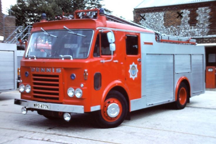 Fire Engines Photos - Dennis F49 WrL WPO477K West Sussex