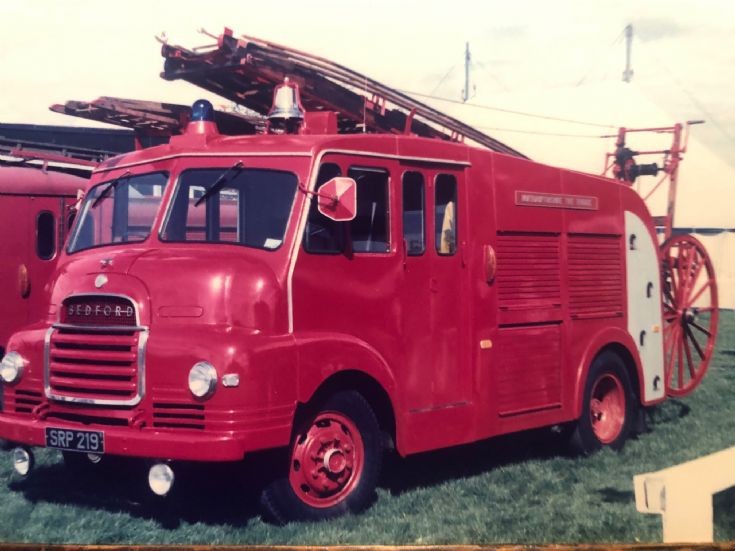 Fire Engines Photos - Bedford S/Smiths WrE Northants SRP219