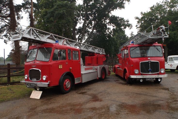 Fire Engines Photos - TVG999 1962 Dennis F27/Magirus 100' TL