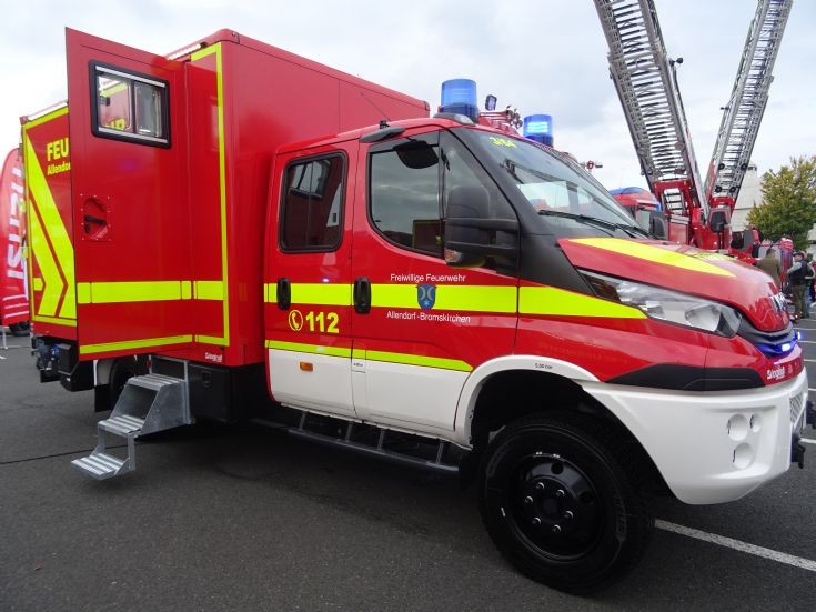 Fire Engines Photos - Iveco-Logistic support