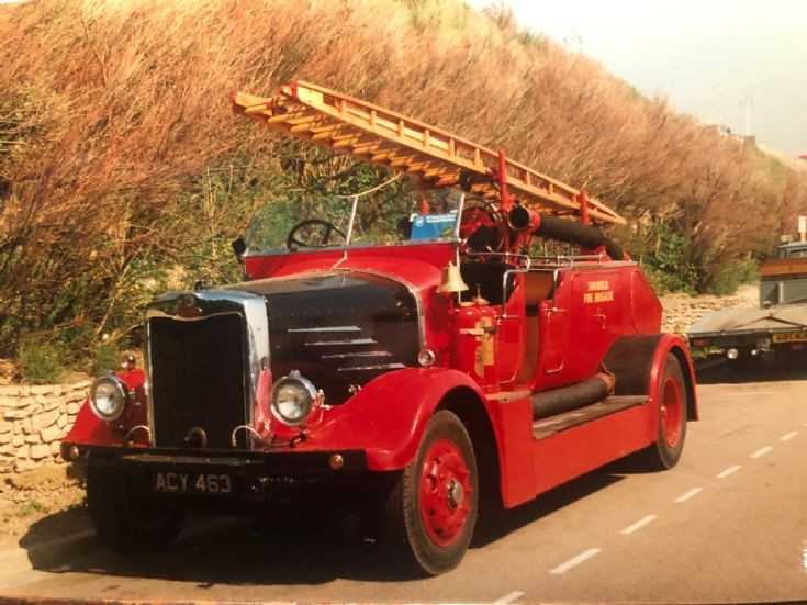 Fire Engines Photos - Dennis Big 6 pump Swansea ACY463
