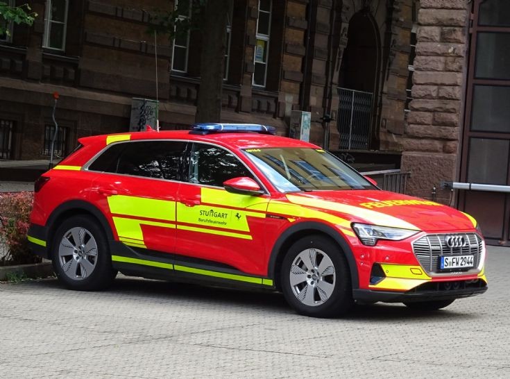 Fire Engines Photos - Audi Command Car - Station Commander