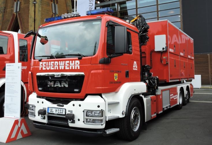 Fire Engines Photos - MAN-Magirus Prime Mover
