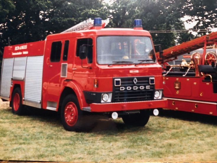 Fire Engines Photos - Dodge G13/HCB Angus demonstrator